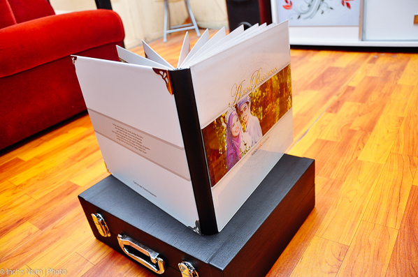 Apakah Dan Bagaimana Contoh Custom Album?